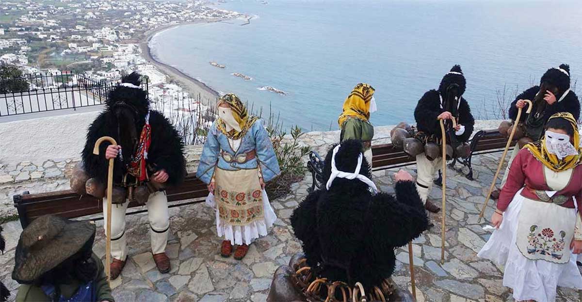 Για ακόμη μία χρονιά η φιλόξενη Χώρα της Σκύρου θα παρουσιάσει το έθιμο ...