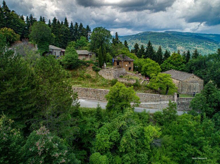 Γιορτάζει σήμερα 29/8 το Μοναστήρι του Διάκου στην Αρτοτίνα ...