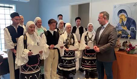 Πρωτοχρονιάτικα κάλαντα από τον Σύνδεσμο Σαρακατσαναίων Φθιώτιδας ...