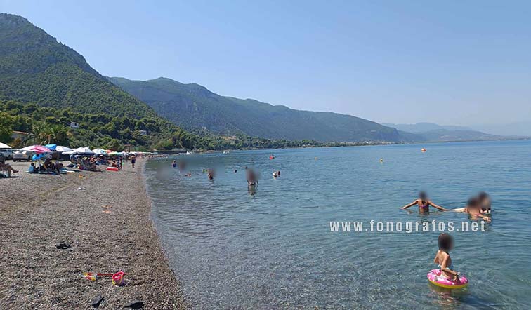 Με πολύ κόσμο Καμένα Βούρλα και Άγιος Κωνσταντίνος - Γεμάτες οι ...