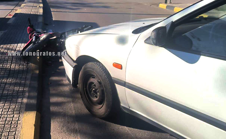 Λαμία - Τροχαίο - Σύγκρουση Ι.Χ. αυτοκινήτου με μηχανάκι [ΦΩΤΟ ...