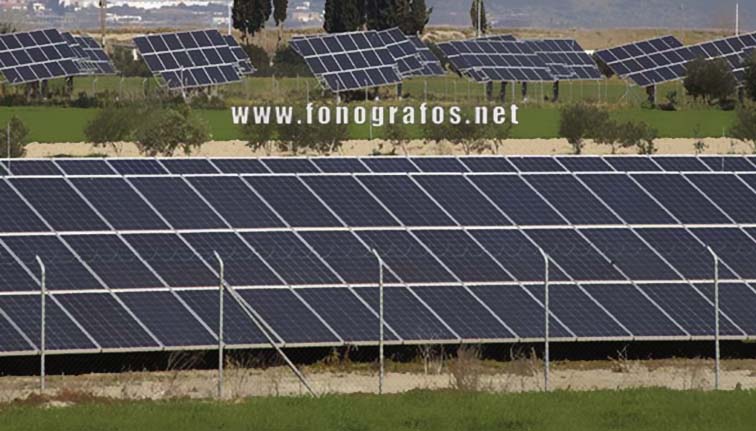 Δομοκός: Καινοτόμο έργο ΑΠΕ με δύο μεγάλα φωτοβολταϊκά πάρκα ...