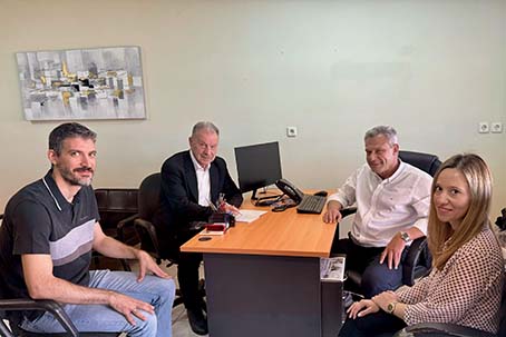 Ο Γιώργος Κοτρωνιάς συναντήθηκε με τον νόμιμο εκπρόσωπο της Π.Ε.Ψ.Υ.Κκ ...